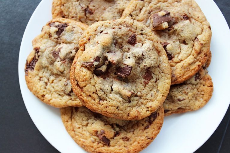 Chocolate chip cookies