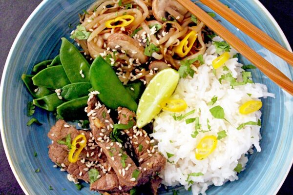 Thaise bowl met runderreepjes